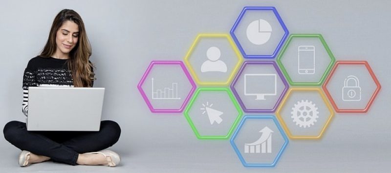 AIを活用した業務効率化の事例と導入のヒント | TocaLot